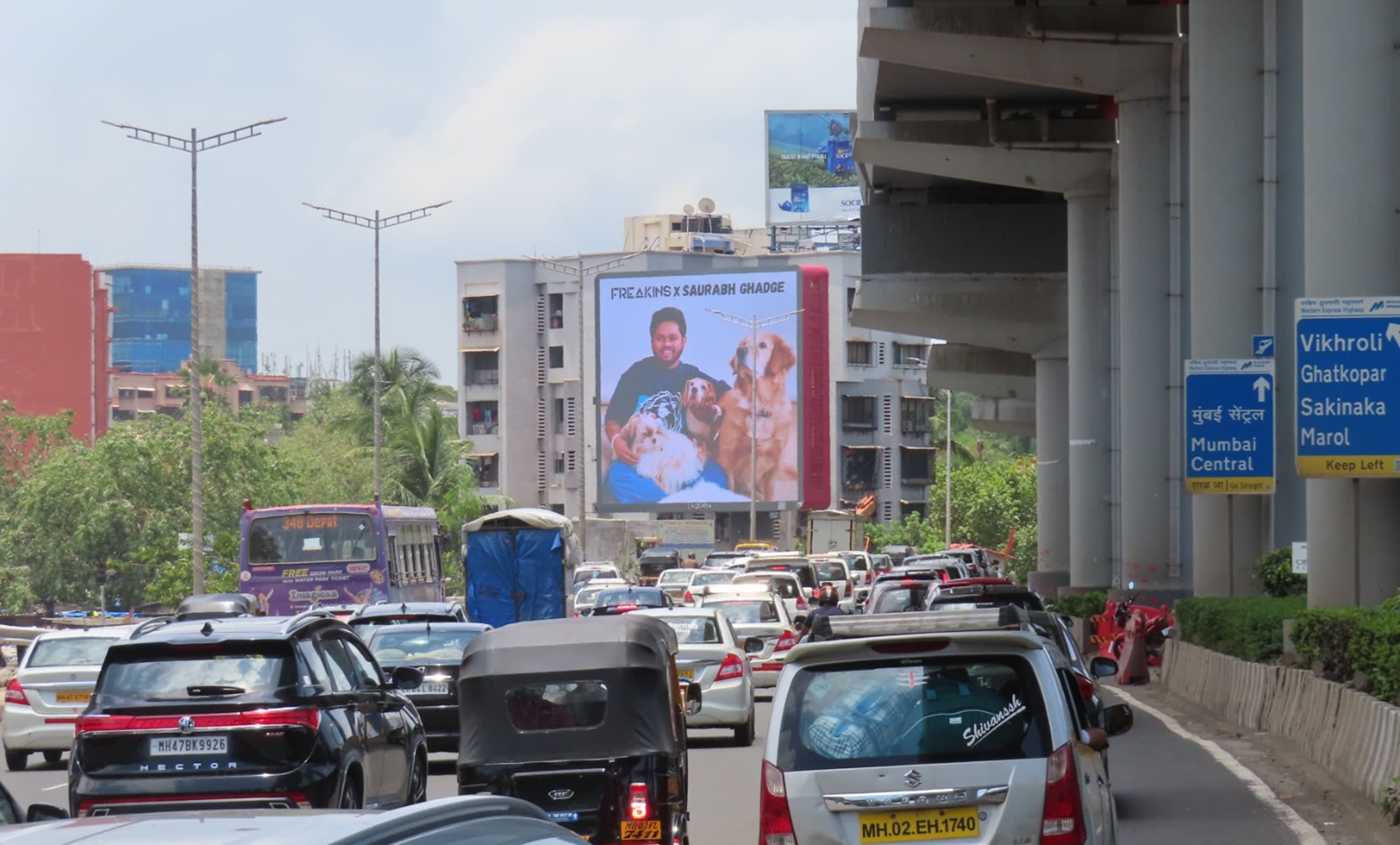 Digital OOH Advertising Cost in Mumbai 94081