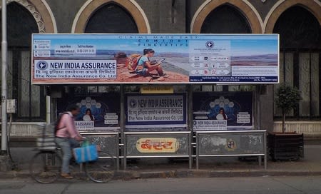 Bus Shelter Advertising Cost in Fort 26659