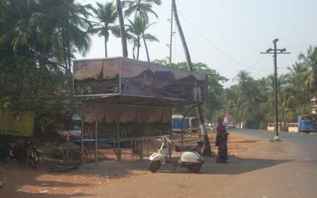 Bus Shelter Advertising Cost in Cortalim 26301