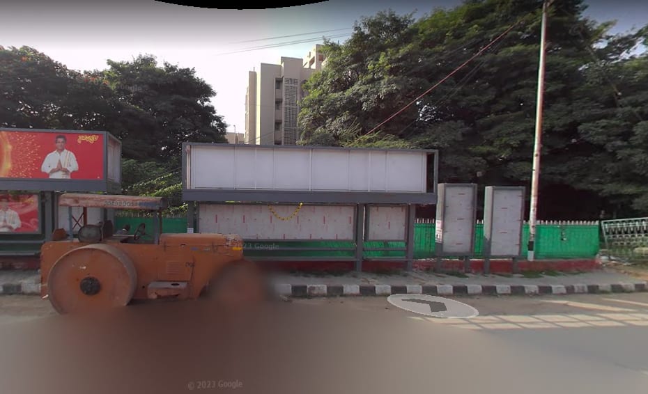 Bus Shelter Advertising Cost in Domlur 82513