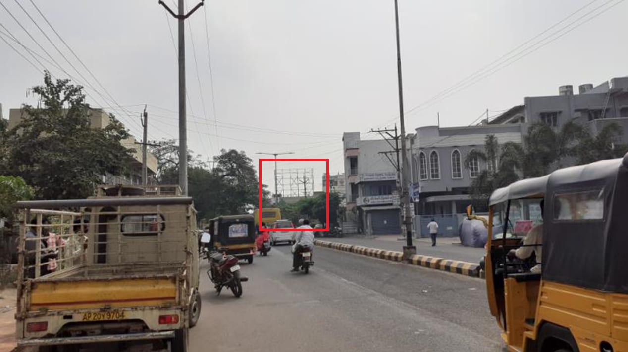 Hoarding in Annapurnamma peta 57922 Advertising Rates